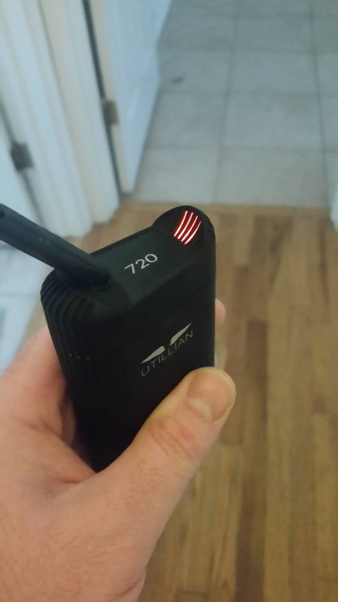 Comfort and Simplicity Define the Utillian 720 Vaporizer [Review]