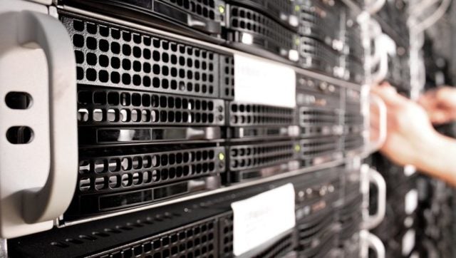 The Pros and Cons of Big Data Disaster Recovery in the Cloud