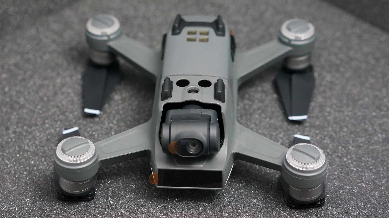 DJI Spark Crams A Lot of Features in a Small Package [Review]