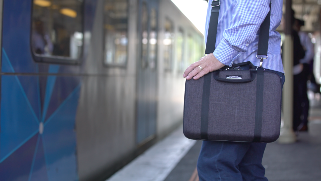 Ditch the Back Pain with This Ergonomically-Designed Laptop Bag - Tech.co