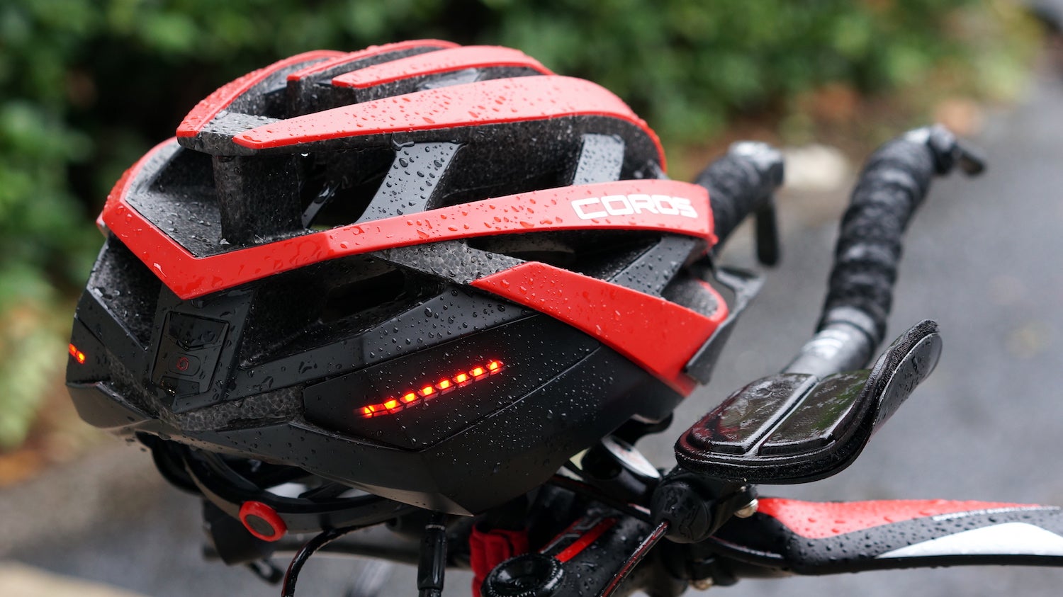 Coros' New OMNI Cycling Helmet Has Bone Conduction and LEDs [Review]