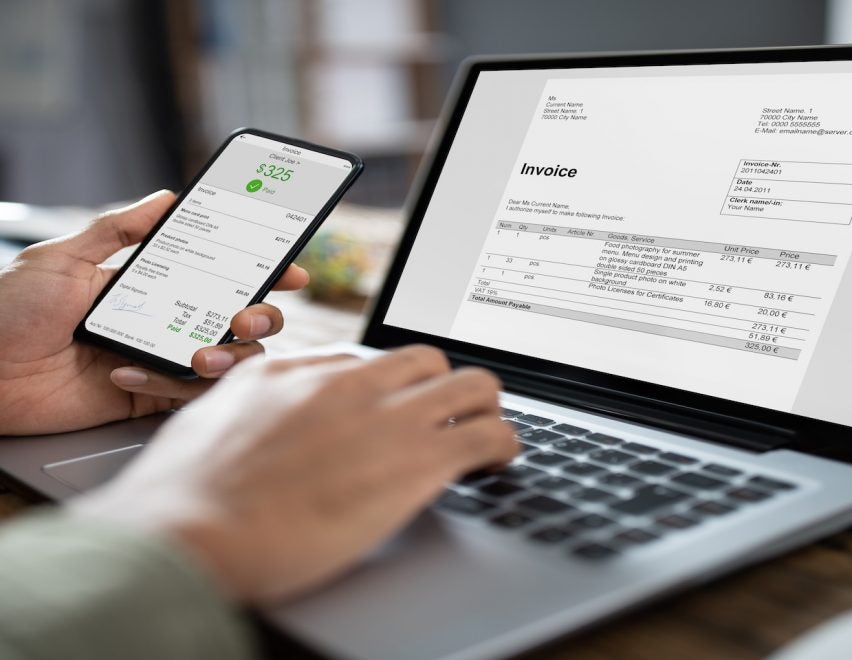Zoho Invoice – Best Invoice Customization - Tech.co