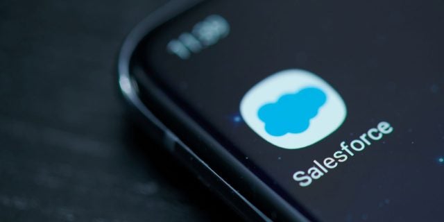 New Salesforce Einstein Tool Will Craft Company-Specific AI Bots