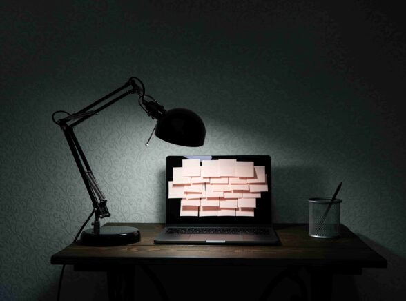 Email Overload: 30% of Americans Declare "Email Bankruptcy" - Tech.co