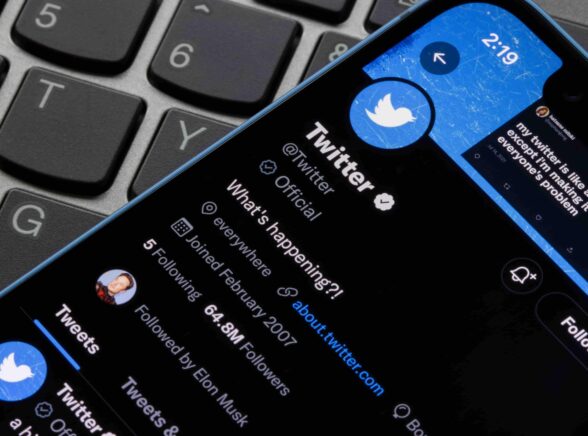 Microsoft Drops Twitter From Ad Platform, Musk Threatens Lawsuit - Tech.co