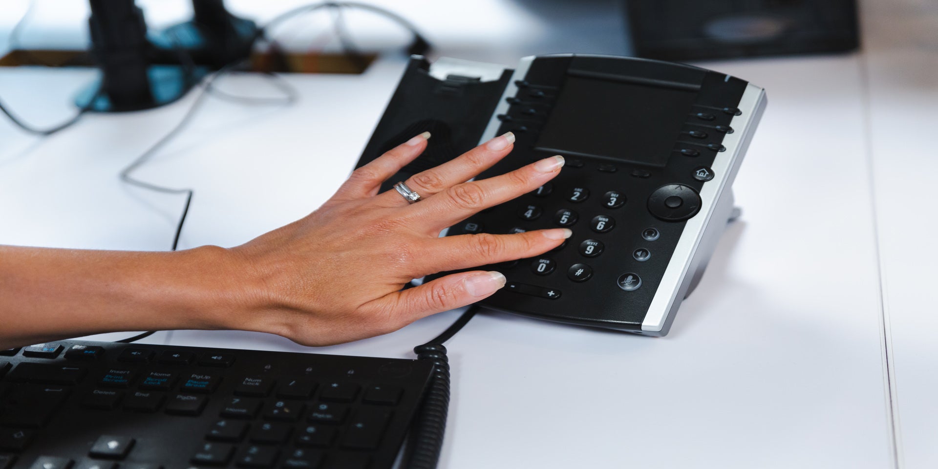 Best Multi-Line Phone Systems in 2024: Costs, Features & More