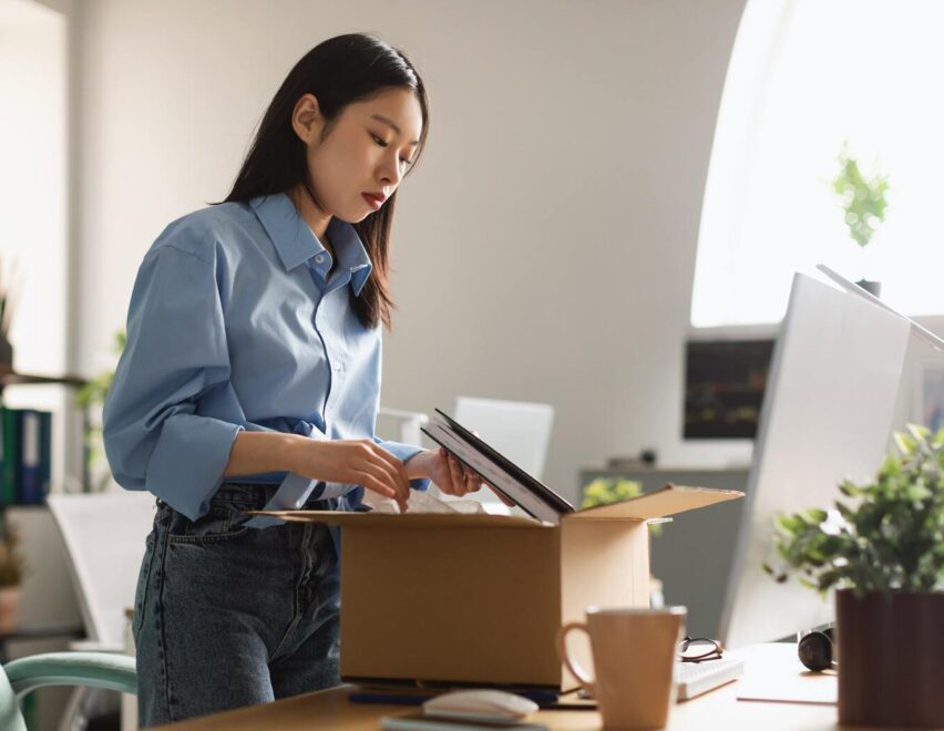 What To Do When You Get Laid Off: 8 Essential Steps