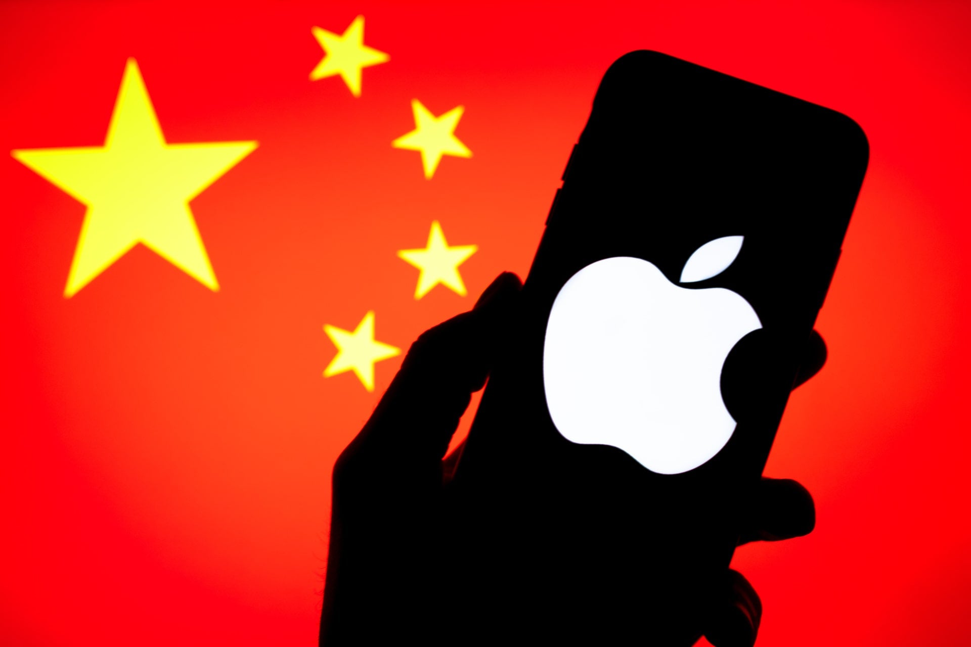 Apple Stock Plummets After China's Government-wide iPhone Ban