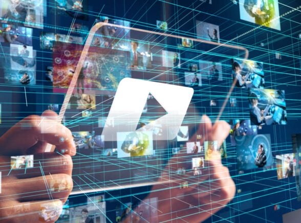 Top 8 Best YouTube Channels for Free AI Tutorials - Tech.co
