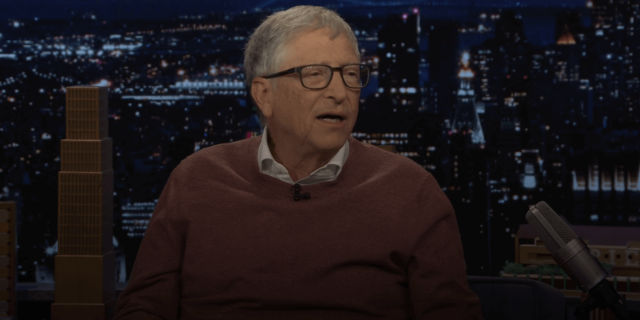 Bill Gates: We Won't Need Humans 'For Most Things' in 10 Years with AI