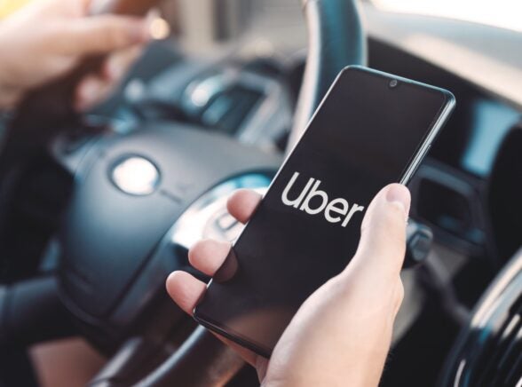 Uber Will Pay Drivers to Train Its AI Models Between Rides